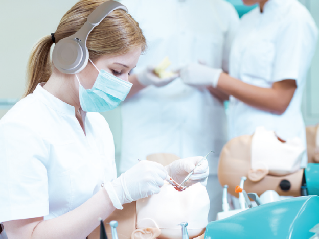 Study Shows That Music Helps Soothe Anxiety of Dental Students ...